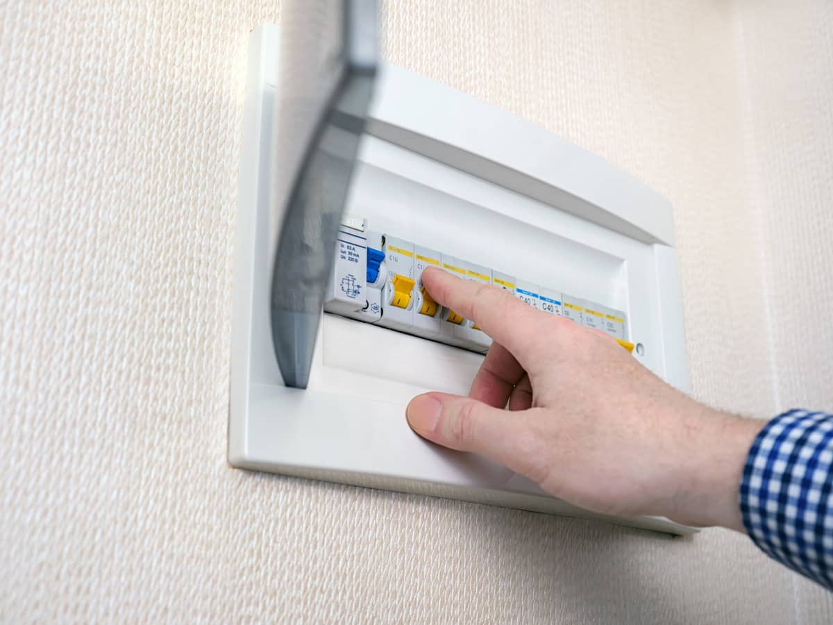 What Are The Signs Of An Overloaded Electrical Circuit?